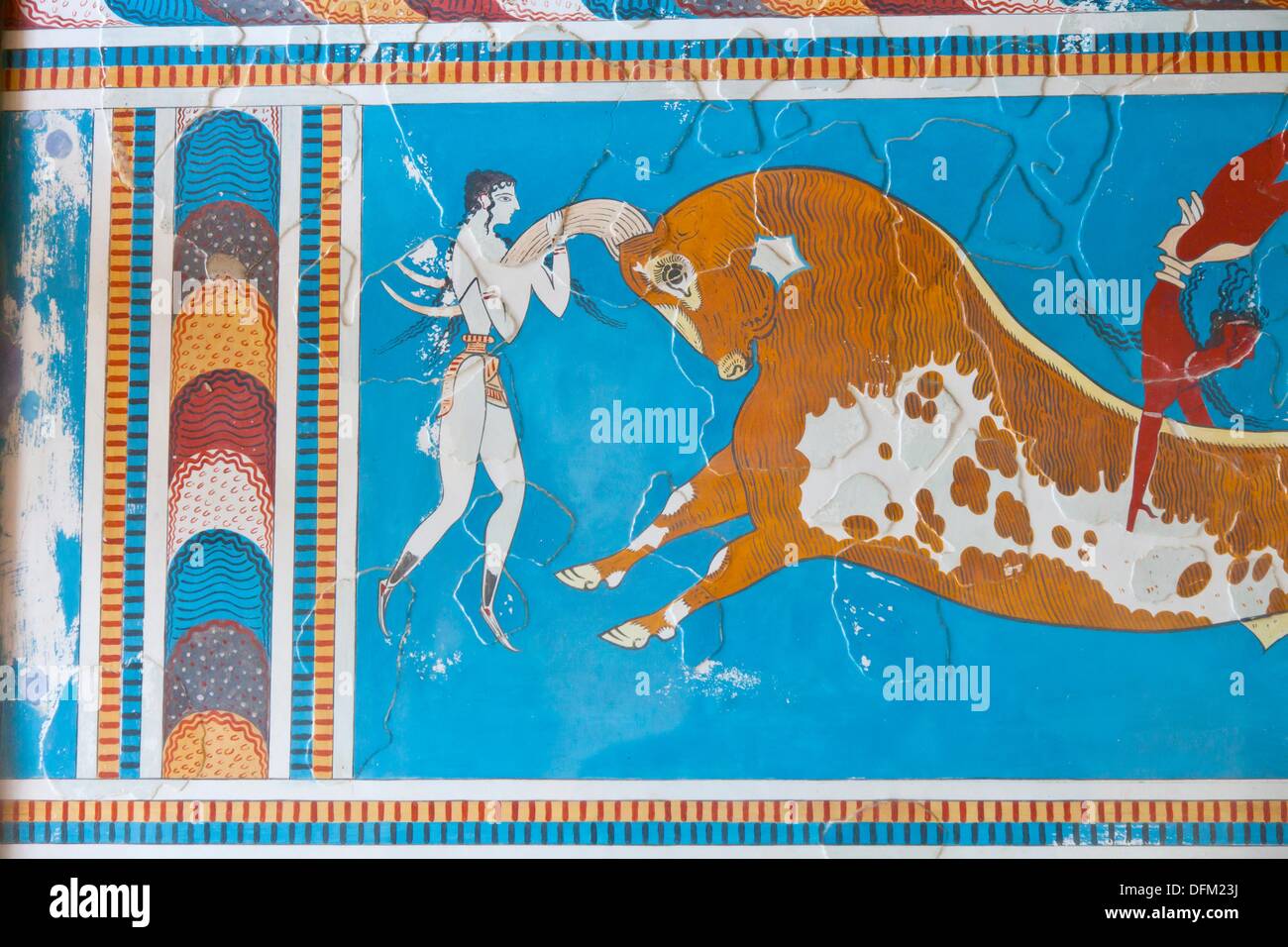 Fresco knossos hi-res stock photography and images - Alamy
