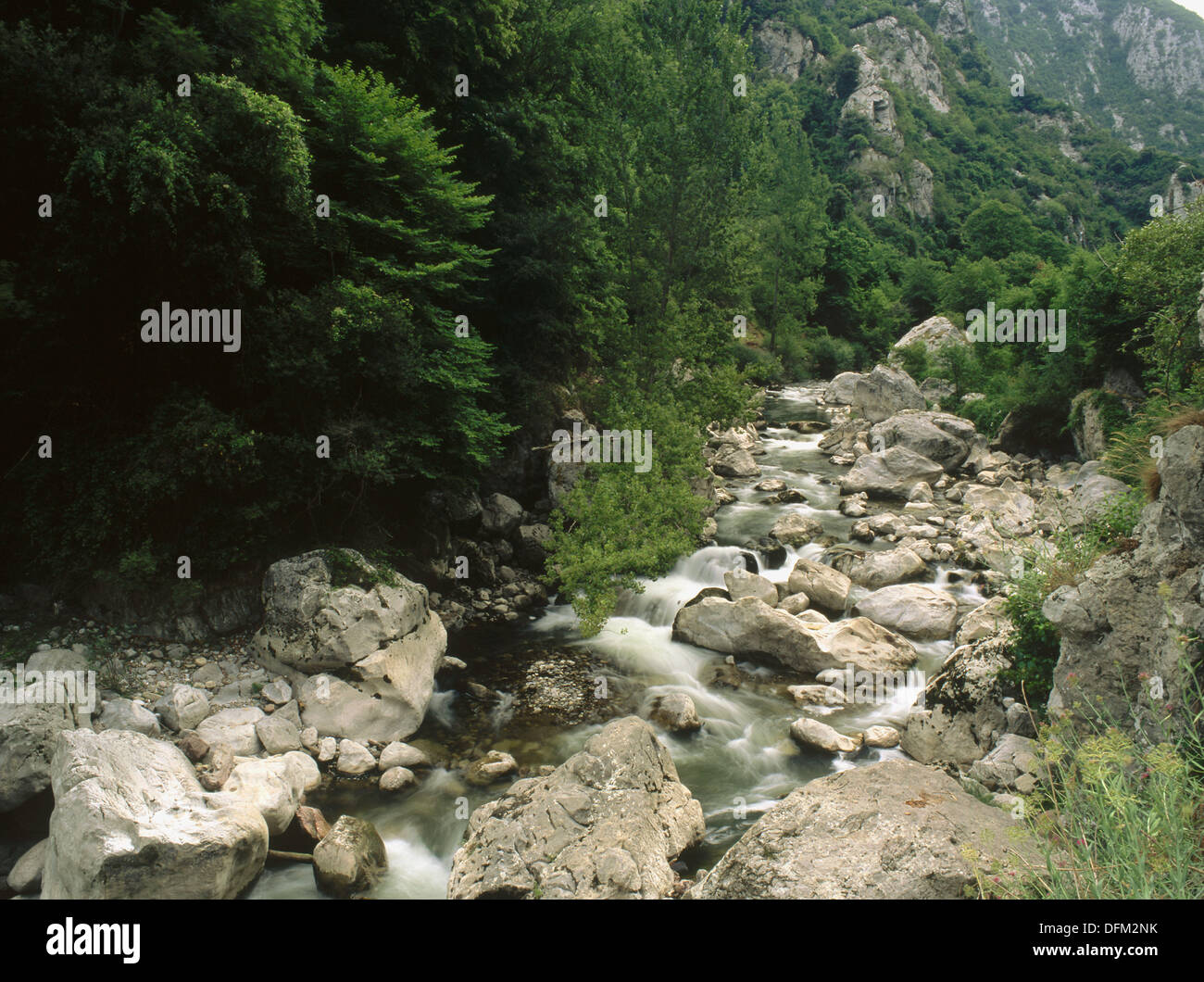 La hermida gorge cantabria hi-res stock photography and images - Alamy