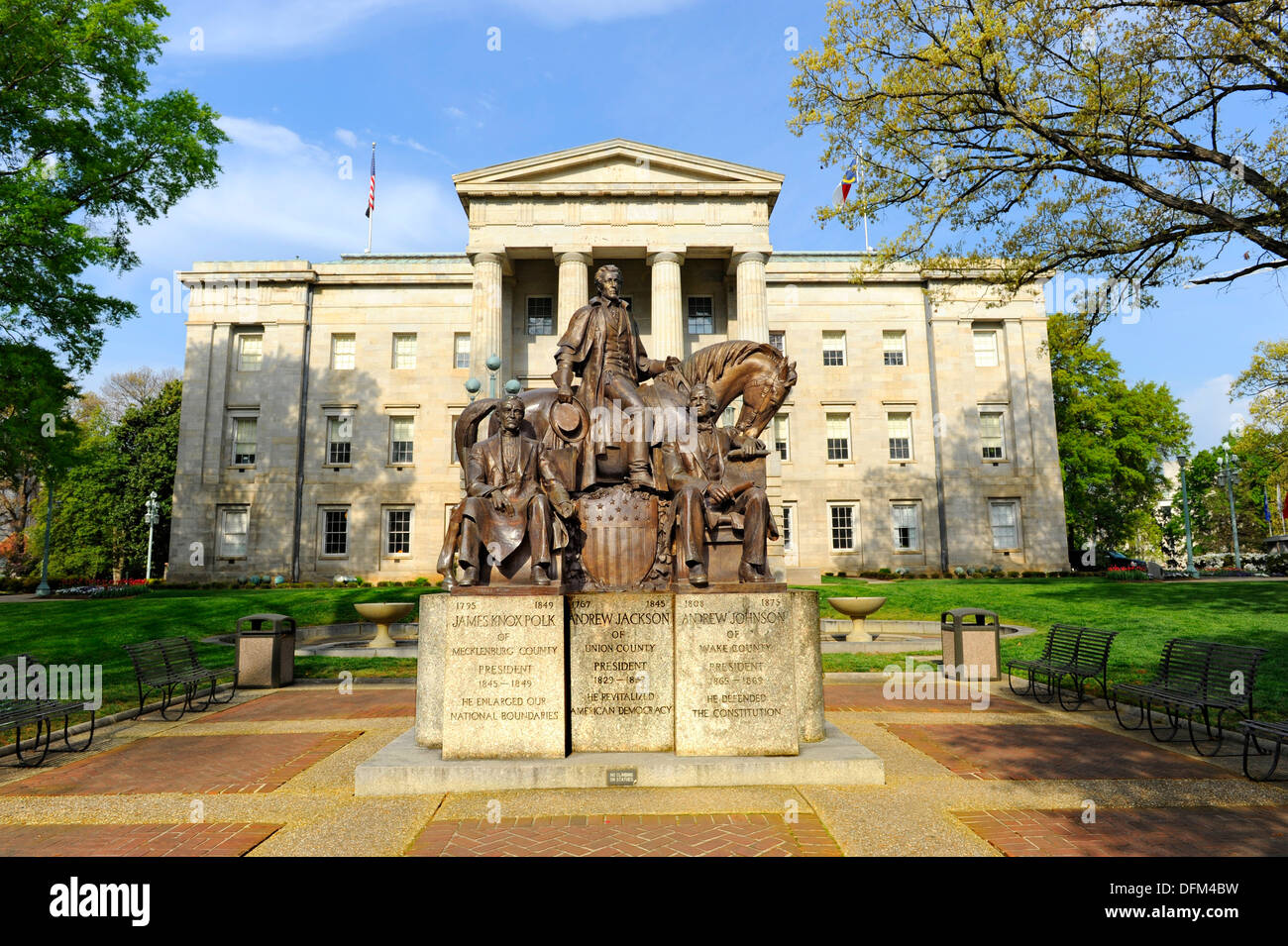 Nc legislative building hi-res stock photography and images - Alamy