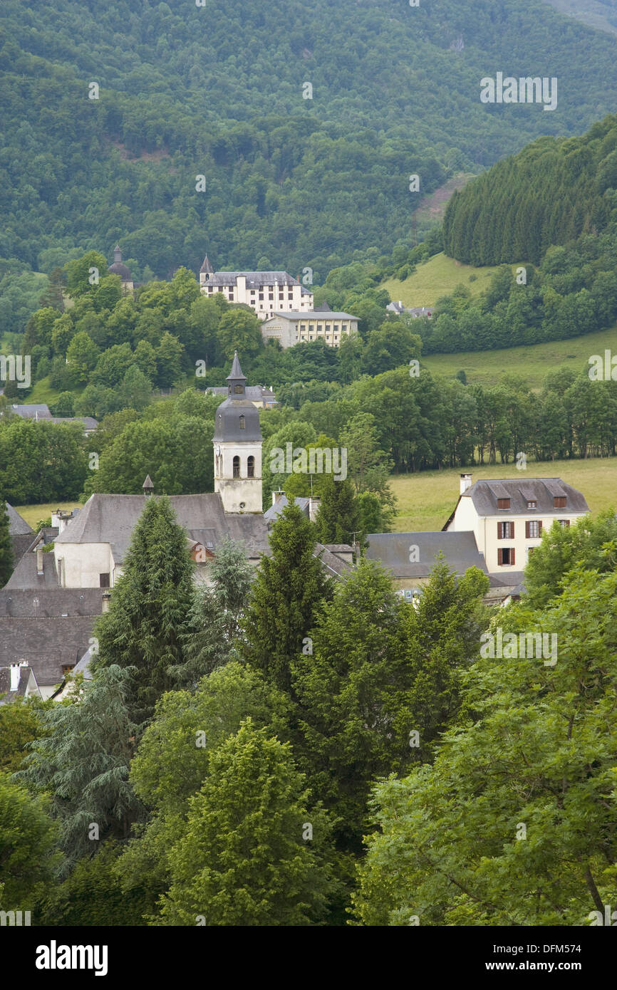 Valley Of Arrens High Resolution Stock Photography and Images - Alamy