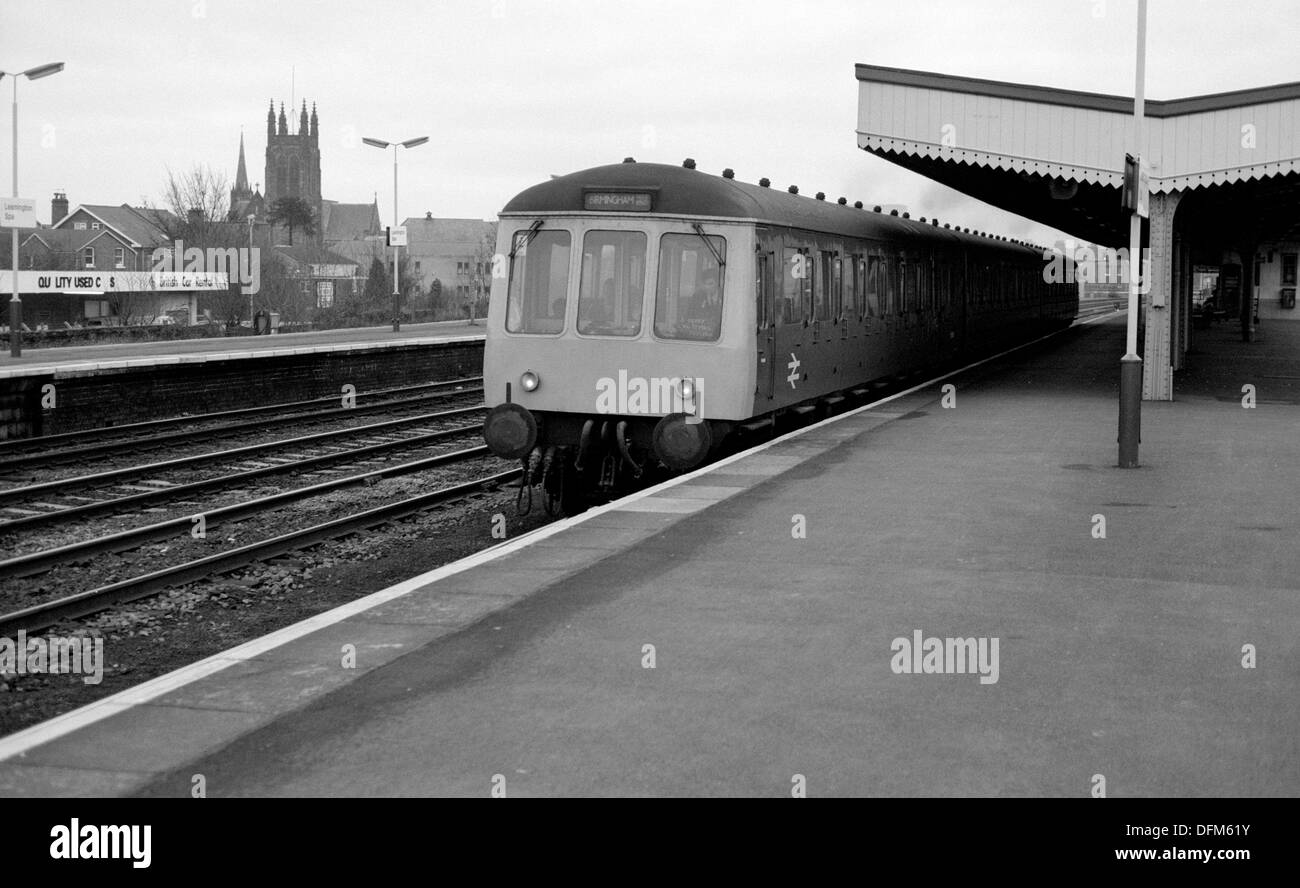 Diesel multiple-unit train at Leamington Spa station, UK 1986 Stock ...