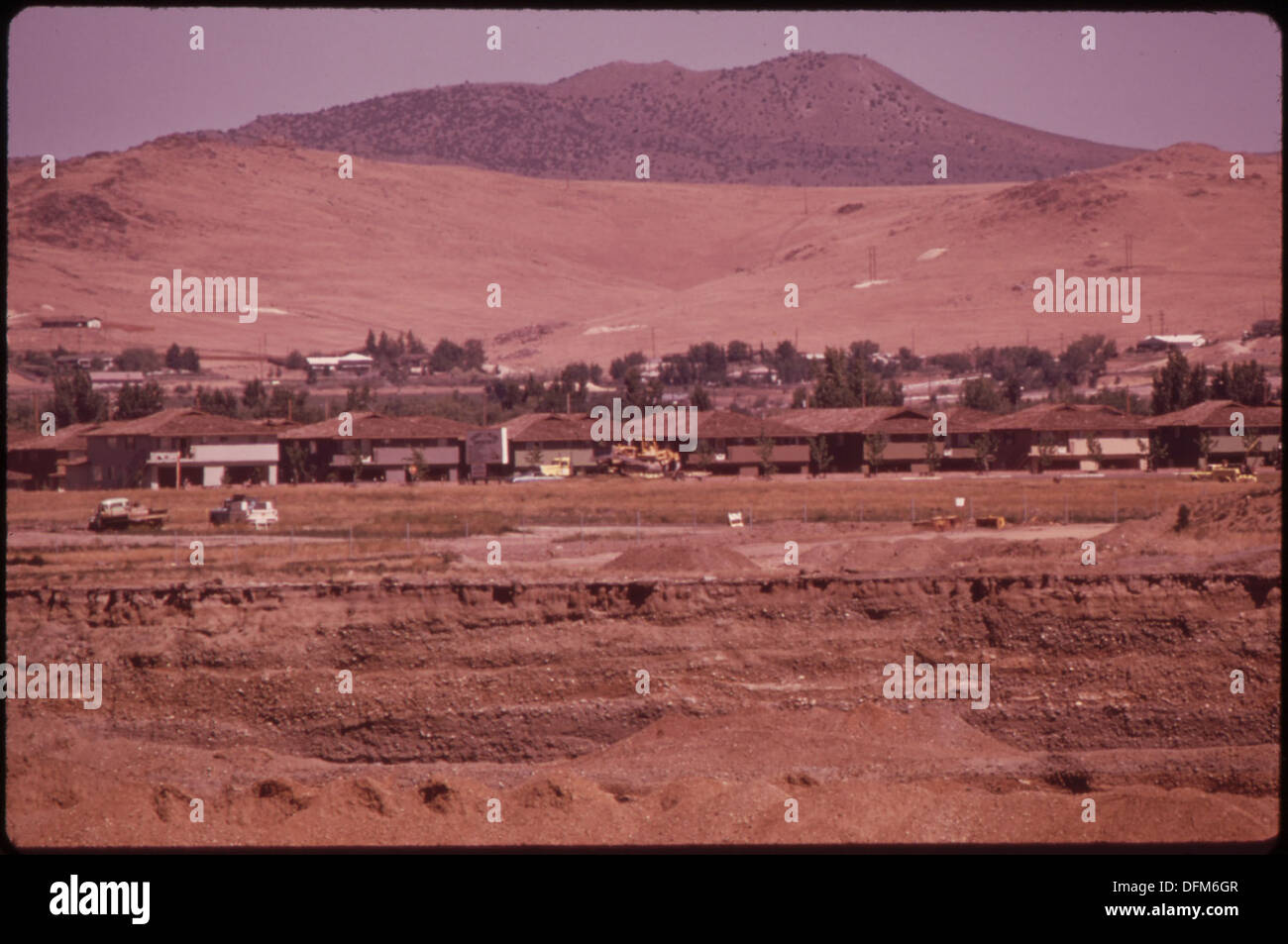 Historic housing development hi-res stock photography and images - Alamy