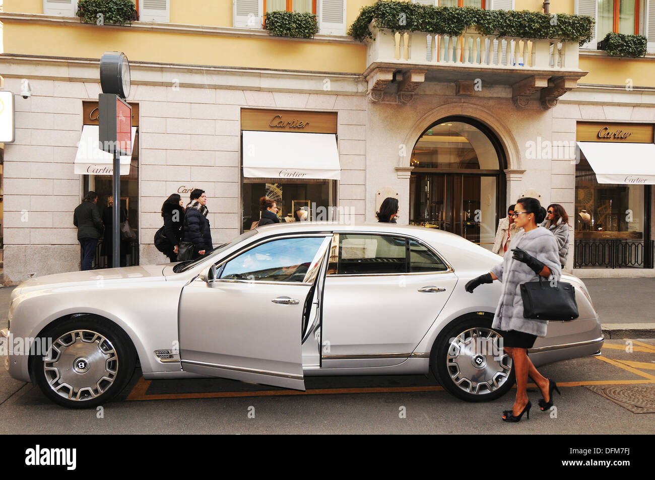 Cartier jewelry hi-res stock photography and images - Alamy
