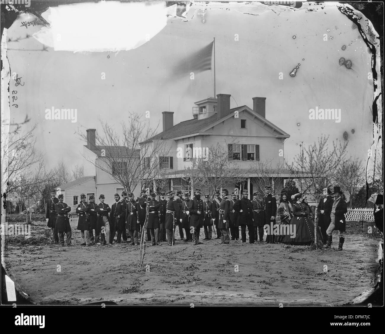 Group military personnel stands hi-res stock photography and images - Alamy