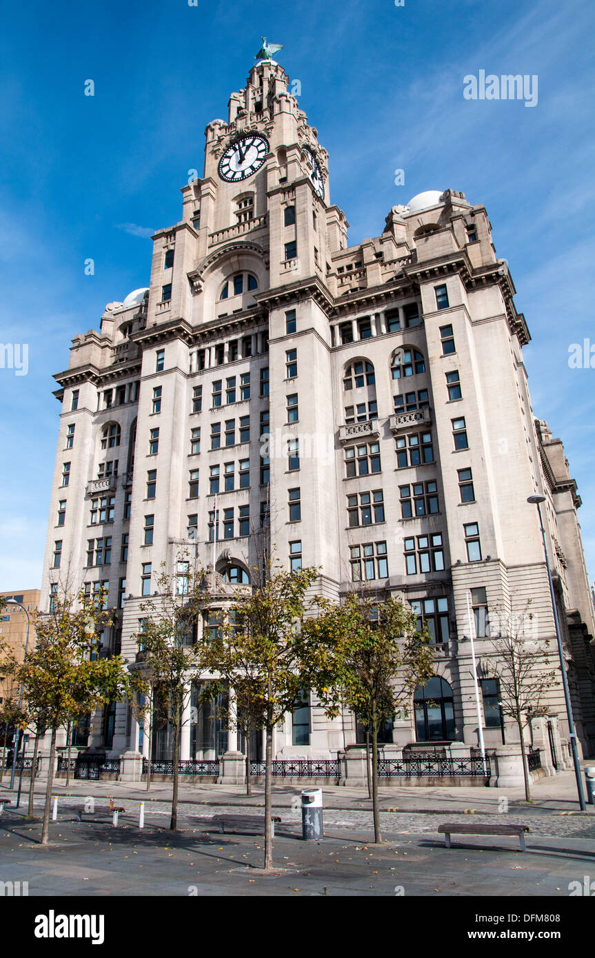 Liver building blue sky hi-res stock photography and images - Alamy