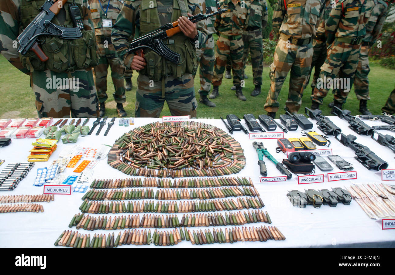 Srinagar, Indian Administered Kashmir 07th october Indian army displays ...