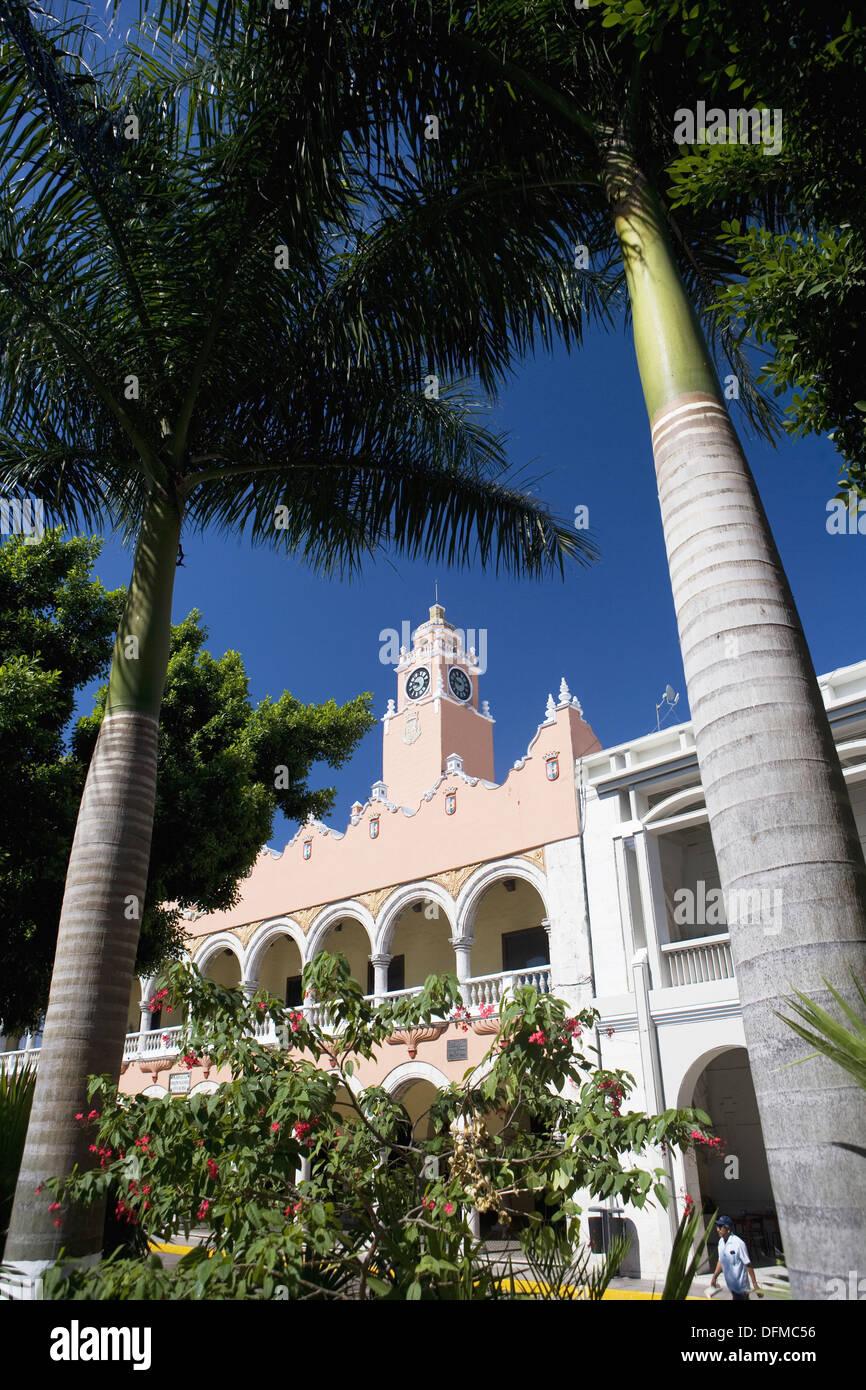 Ayuntamiento merida hi-res stock photography and images - Alamy