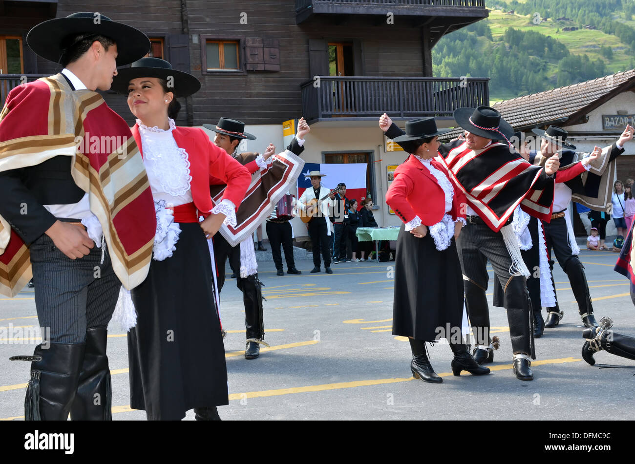 Group of chilean people hi-res stock photography and images - Alamy