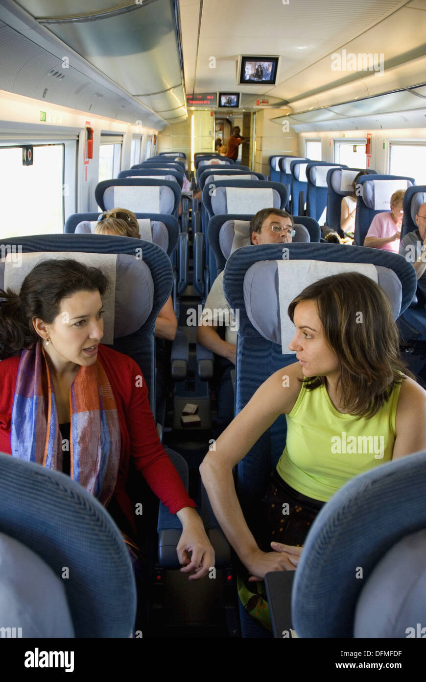 Ave spanish high speed train model hi-res stock photography and images ...