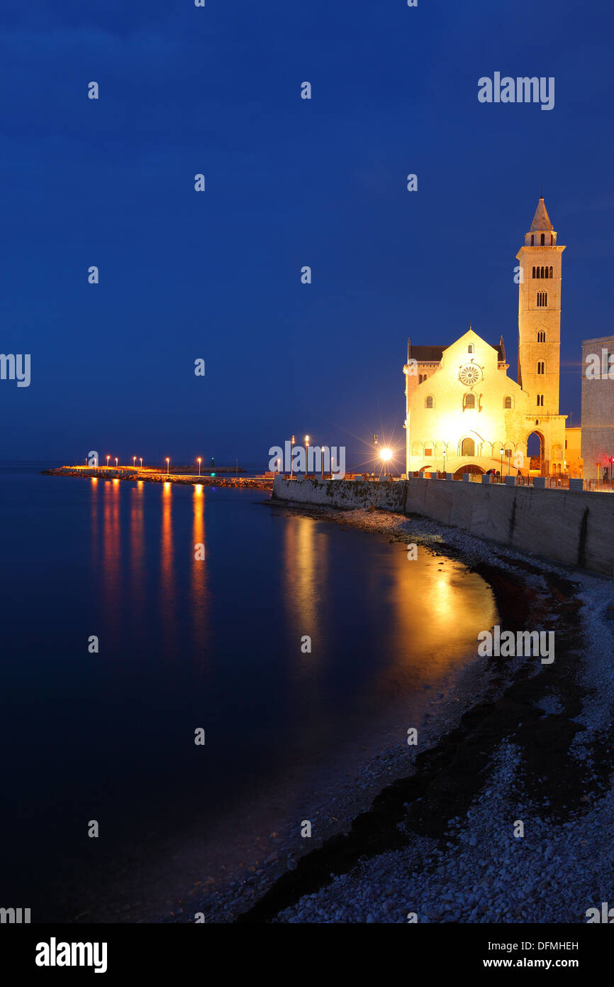 Trani cathedral hi-res stock photography and images - Alamy