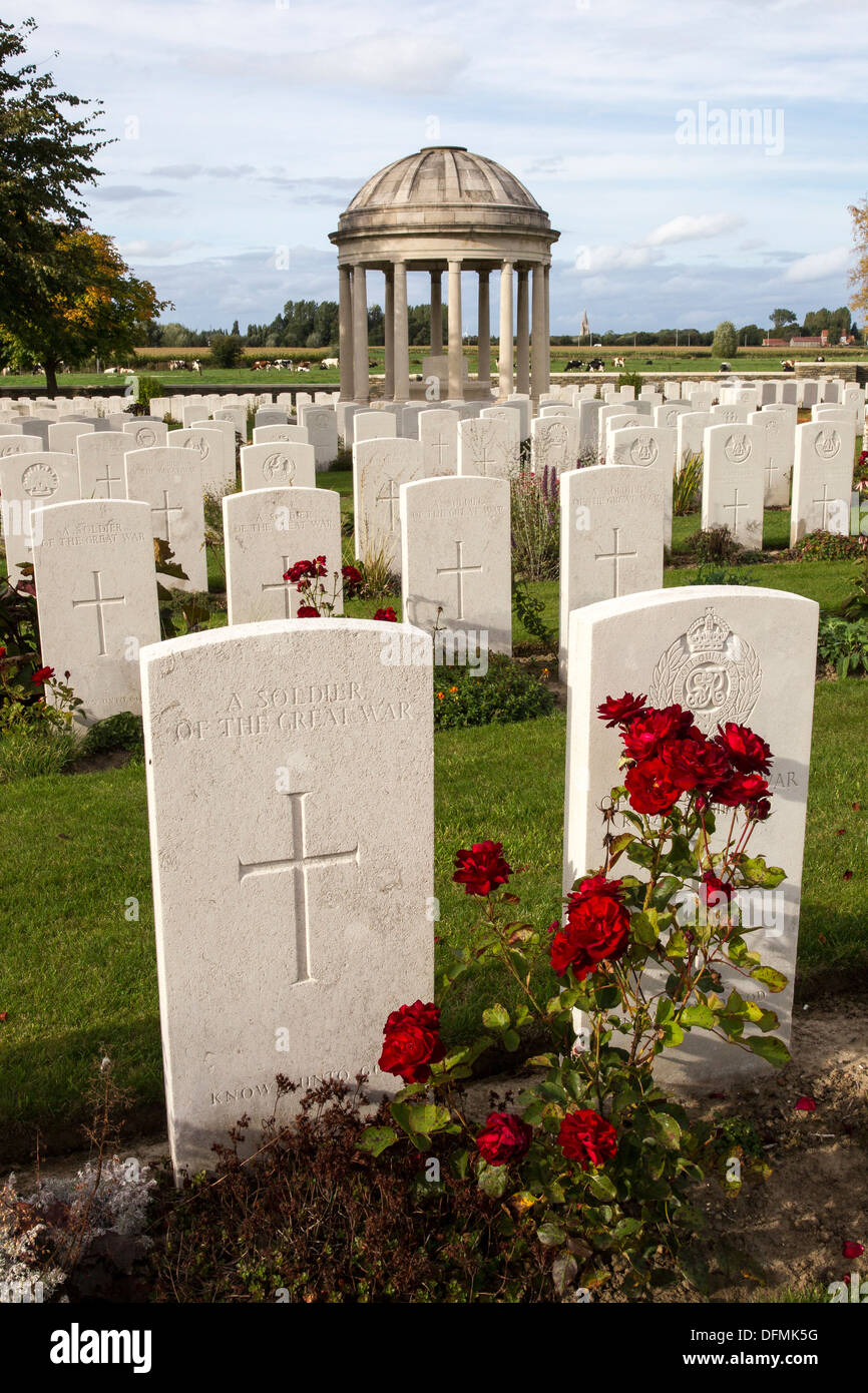 Bedford Woodcote ww1 cemetery Belgium Belgian World War One cemeteries ...