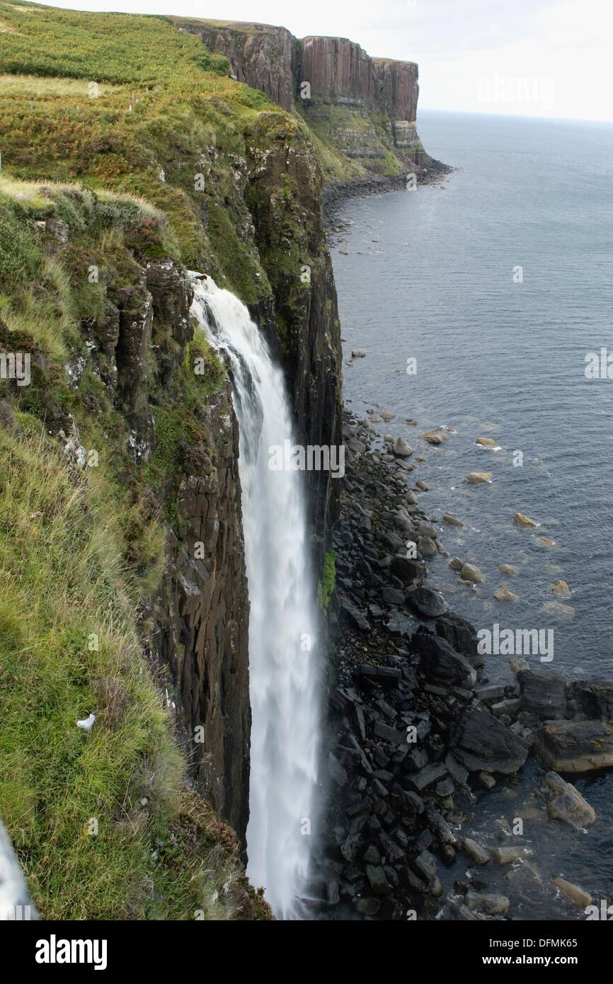 Columns of hexagonal basalt rock hi-res stock photography and images ...