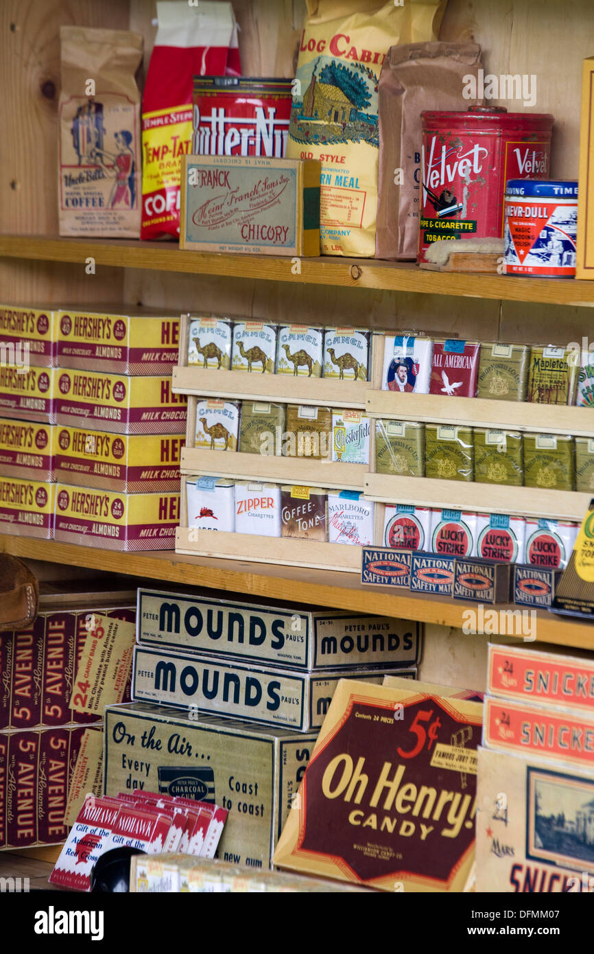 British army rations hi-res stock photography and images - Alamy