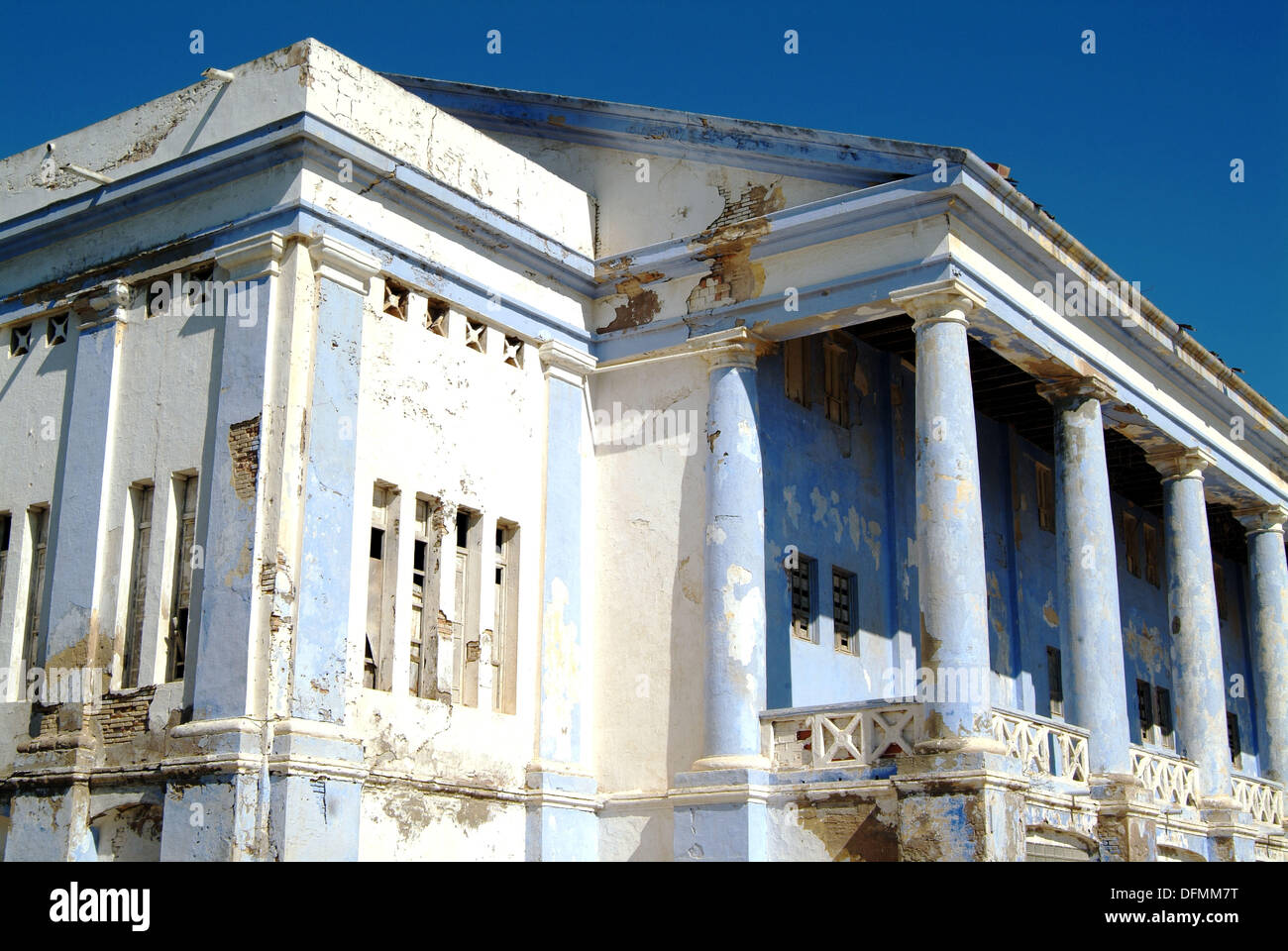 19th century classical building hi-res stock photography and images - Alamy