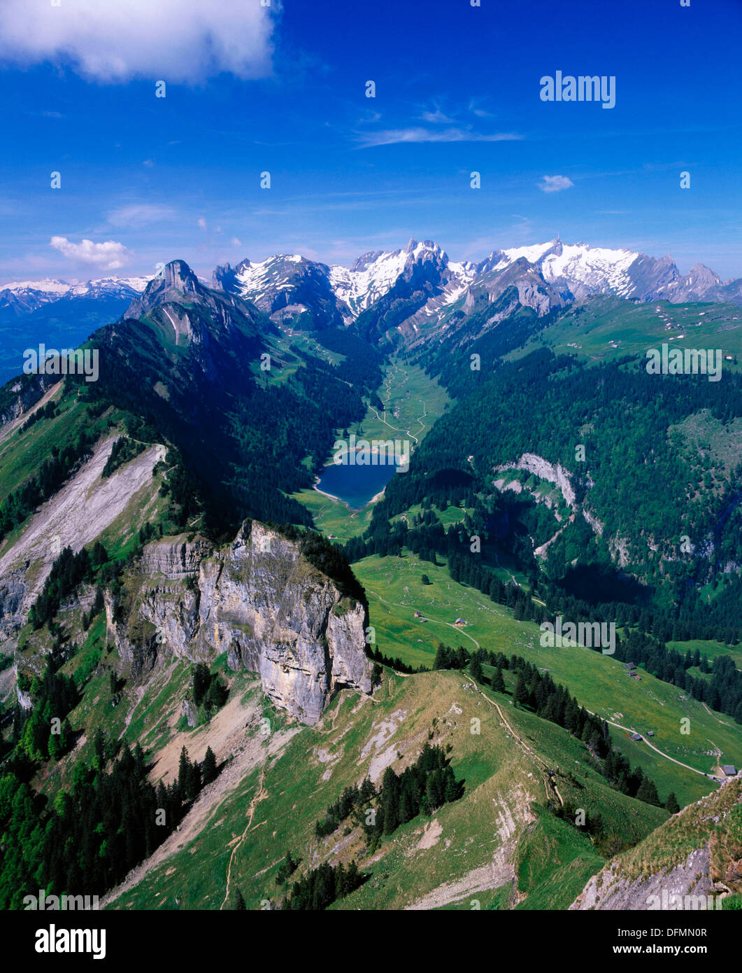 Hight peak trail hi-res stock photography and images - Alamy