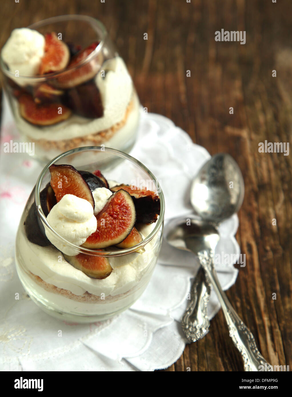 Figs cream hi-res stock photography and images - Alamy