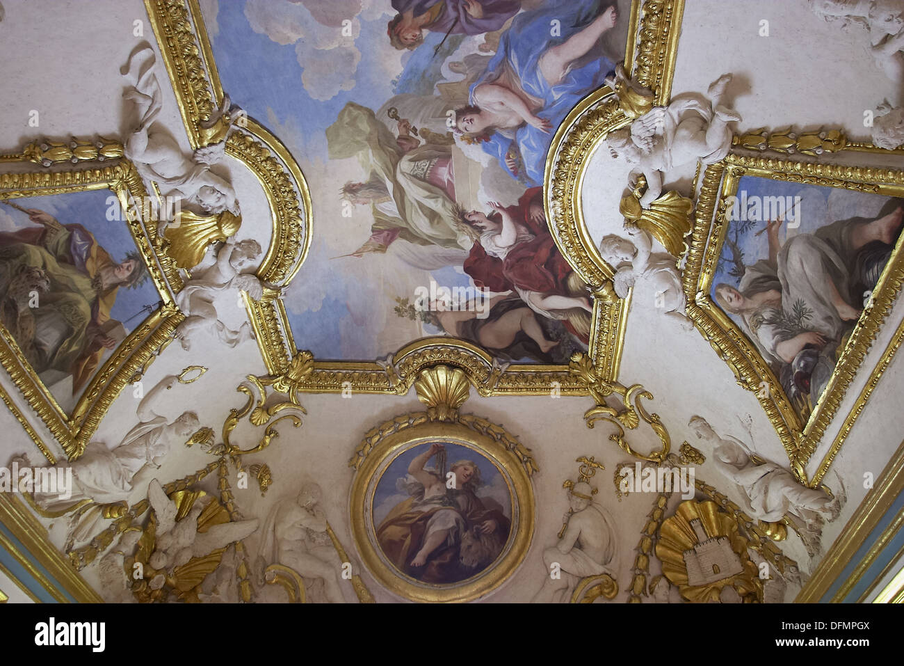 Ceiling inside royal palace madrid hi-res stock photography and images ...