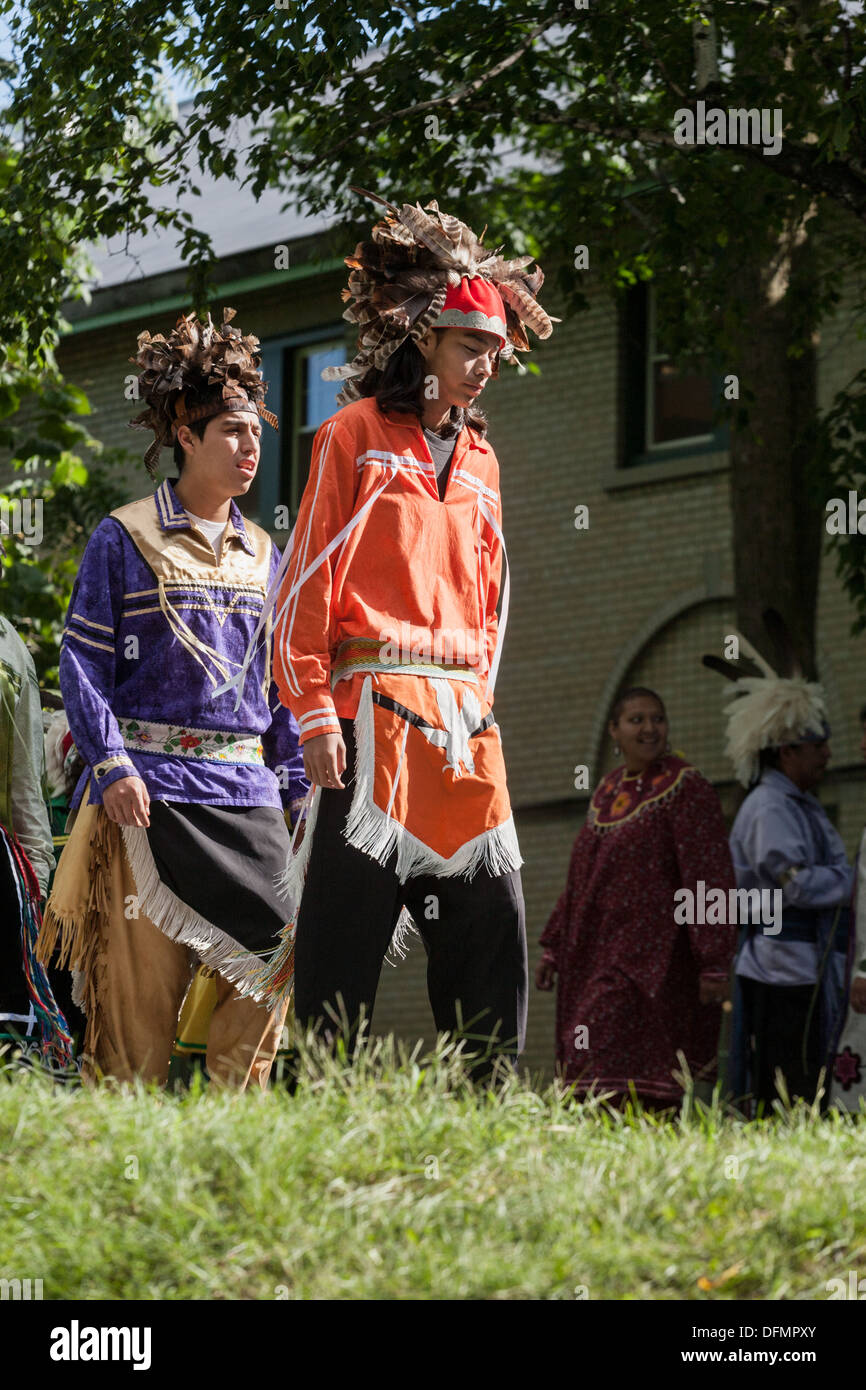 Iroquois dancing demo at Great New York State Fair Stock Photo - Alamy