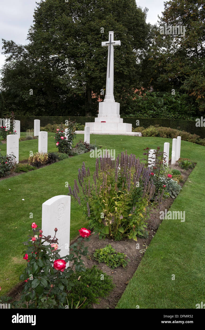 ww1 cemetery Belgium Belgian World War One cemeteries Stock Photo - Alamy