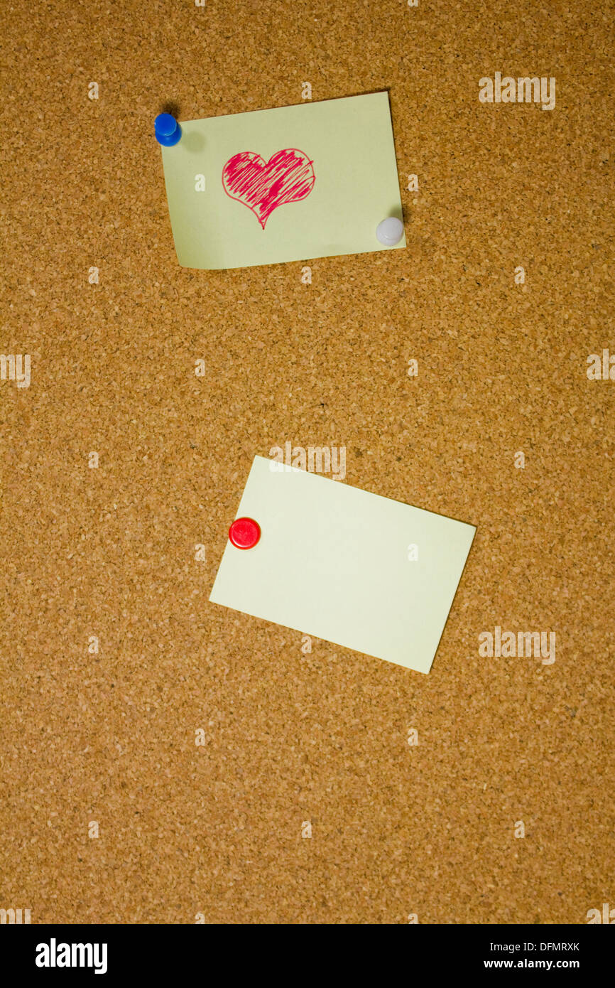 Heart post it note hi-res stock photography and images - Alamy
