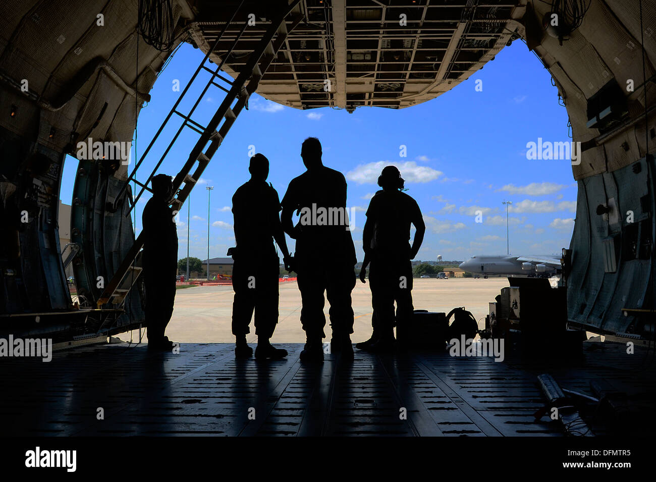 433rd hi-res stock photography and images - Alamy