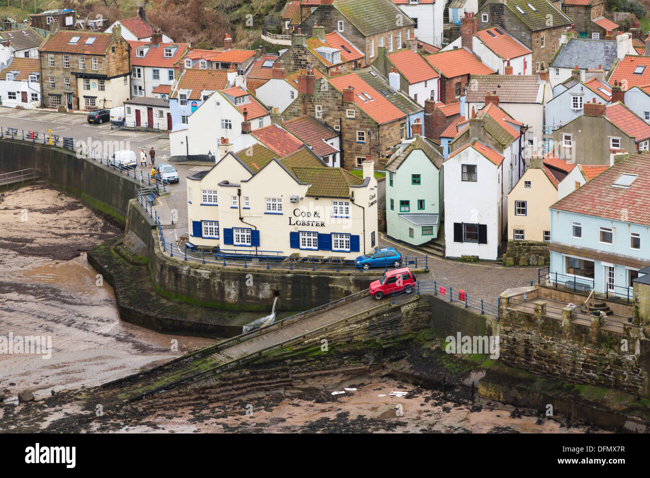Staithes harbour, North Yorkshire Coast Stock Photo - Alamy