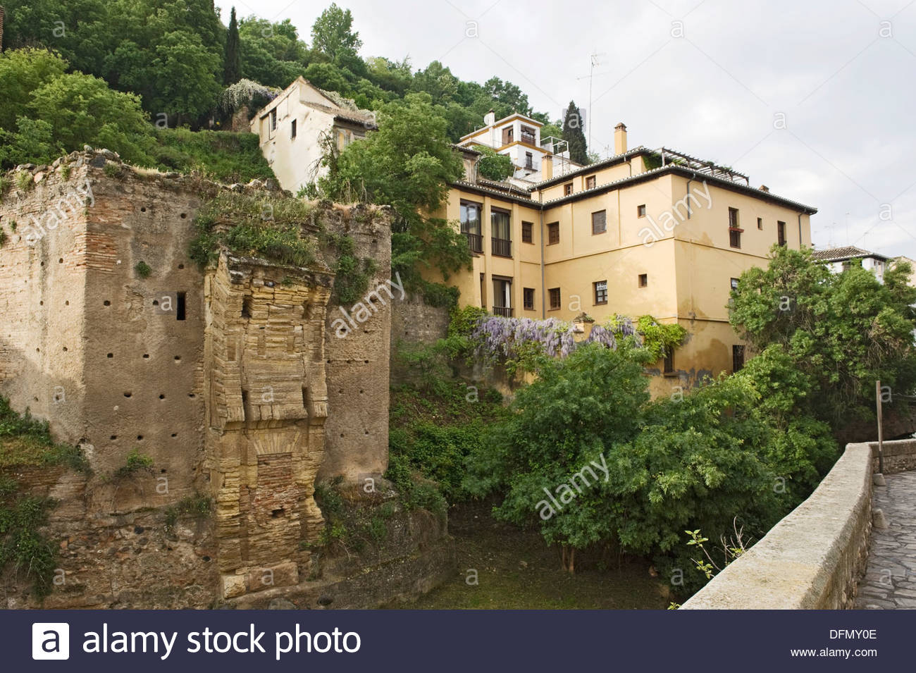 River Rio Darro Granada High Resolution Stock Photography and Images ...
