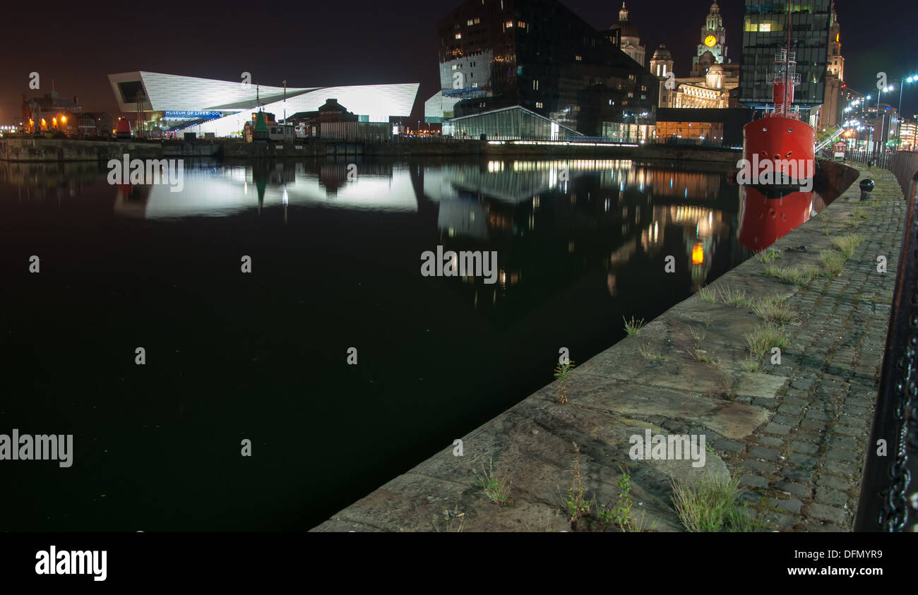 Liverpool docks at night Stock Photo - Alamy