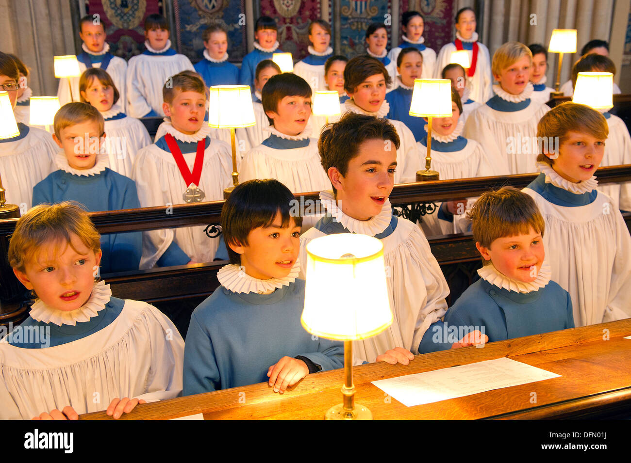 Choristers hi-res stock photography and images - Alamy