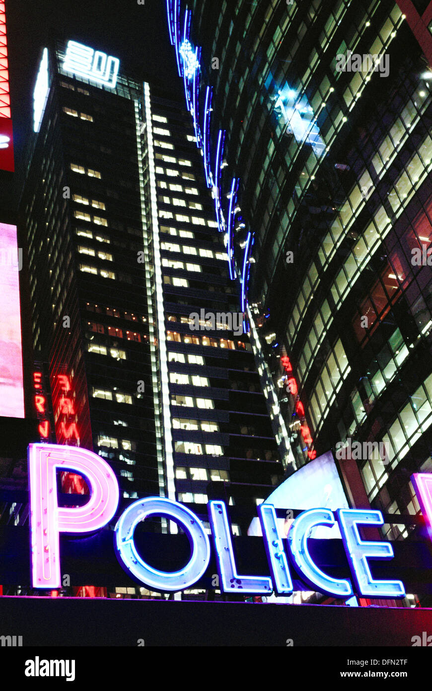 Police station on times square new york city hi-res stock photography ...