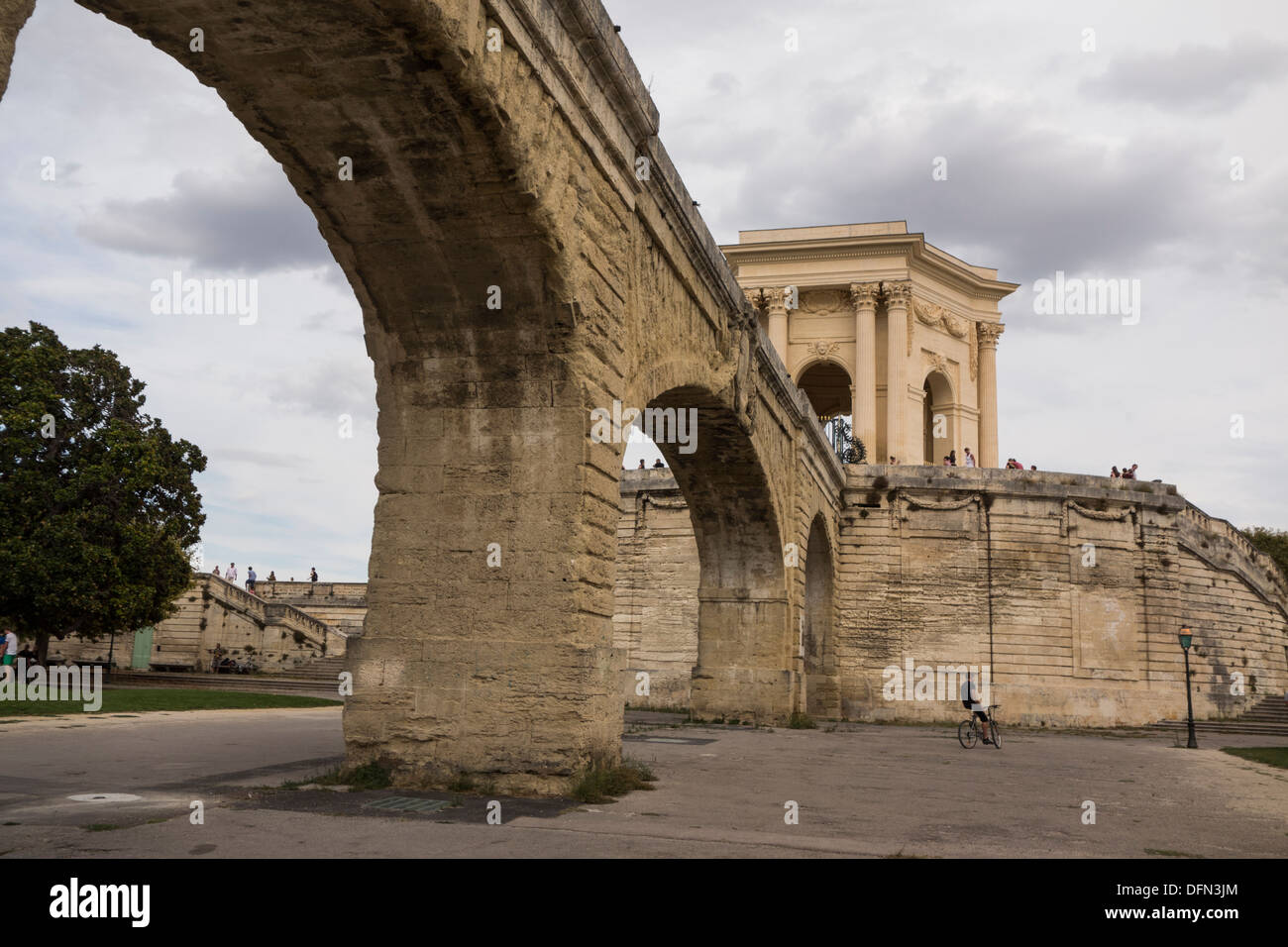 Arceaux Aqueduct High Resolution Stock Photography and Images - Alamy