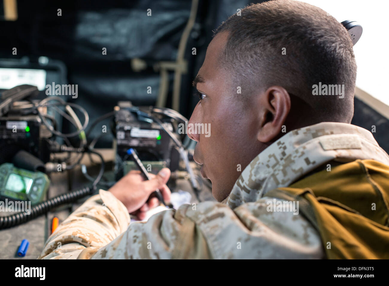 U s marine lance cpl jordie inoke hi-res stock photography and images ...