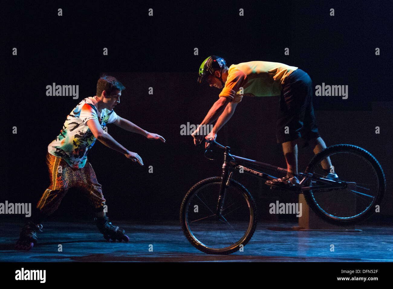 Canadian contemporary circus troupe cirque hi-res stock photography and ...