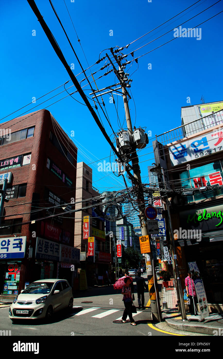 Seoul side street Stock Photo - Alamy