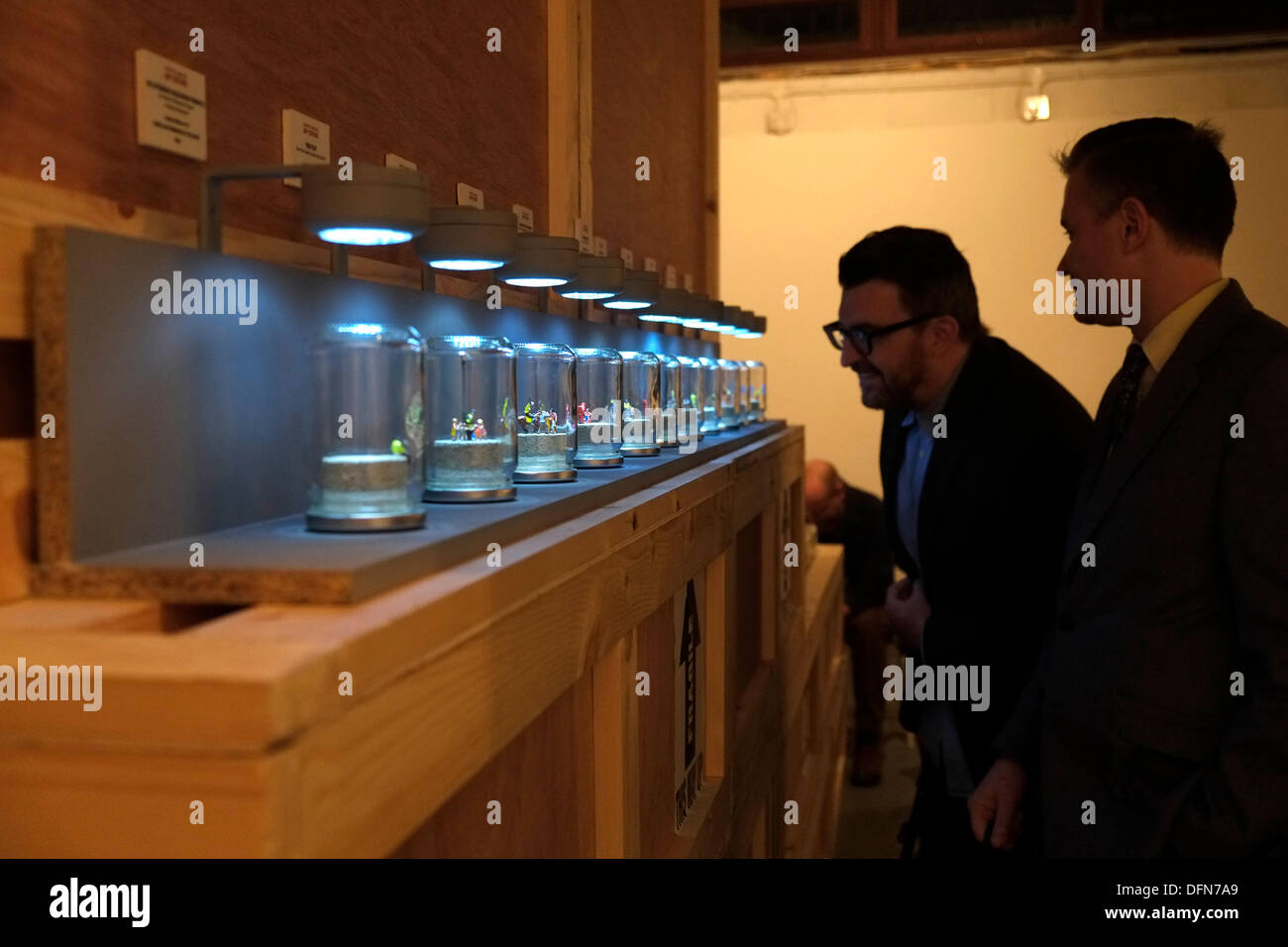 James cauty hi-res stock photography and images - Alamy