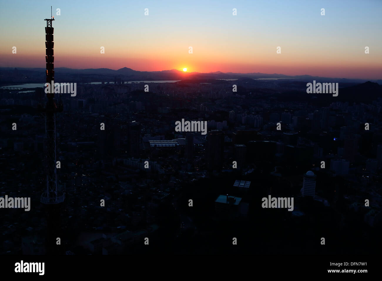 Korea sun hi-res stock photography and images - Alamy