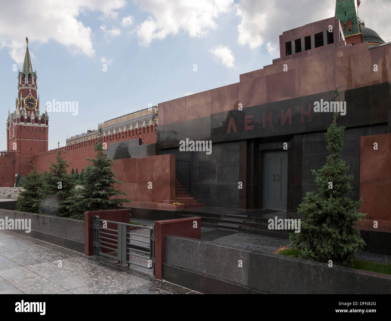 Lenin funeral hi-res stock photography and images - Alamy
