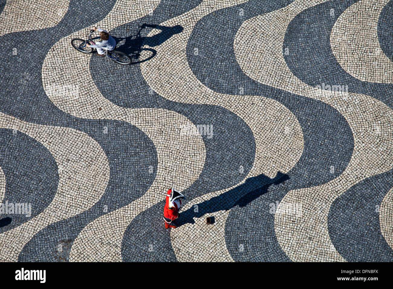 Decorative wave patterns hi-res stock photography and images - Alamy