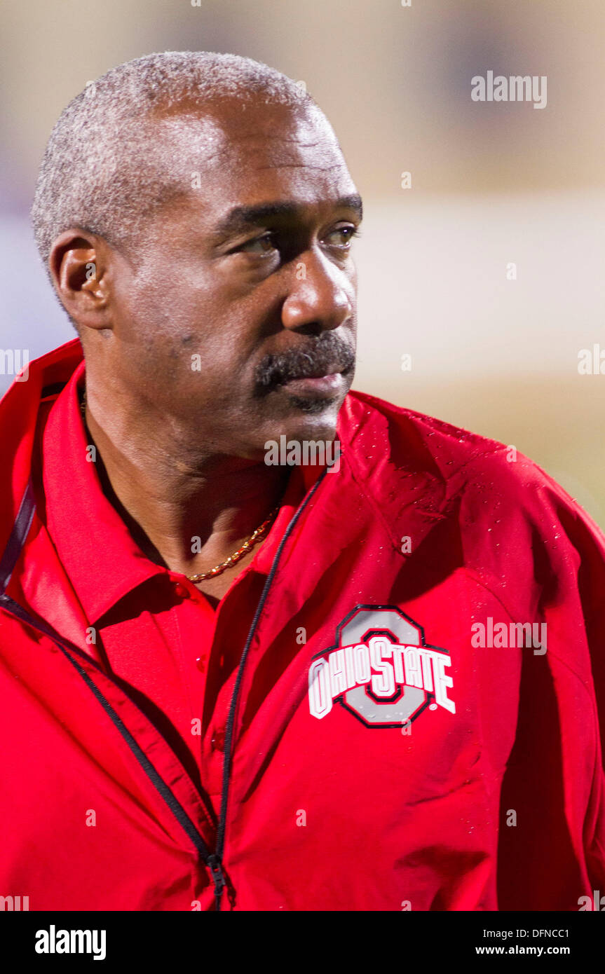 October 5 , 2013: Ohio State athletic director Gene Smith prior to the ...