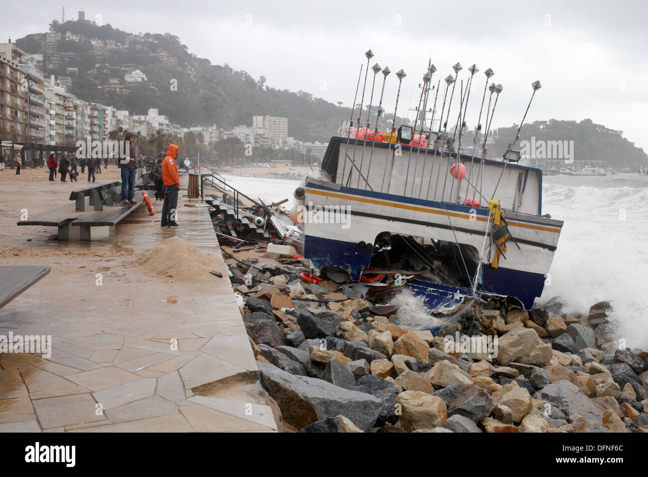 Storm damage boat hi-res stock photography and images - Alamy