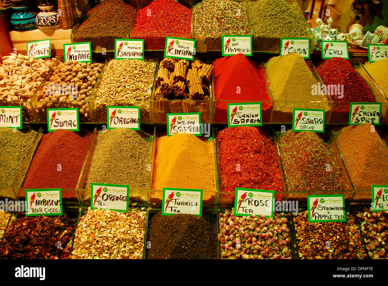 Tea vendor in istanbul hi-res stock photography and images - Alamy
