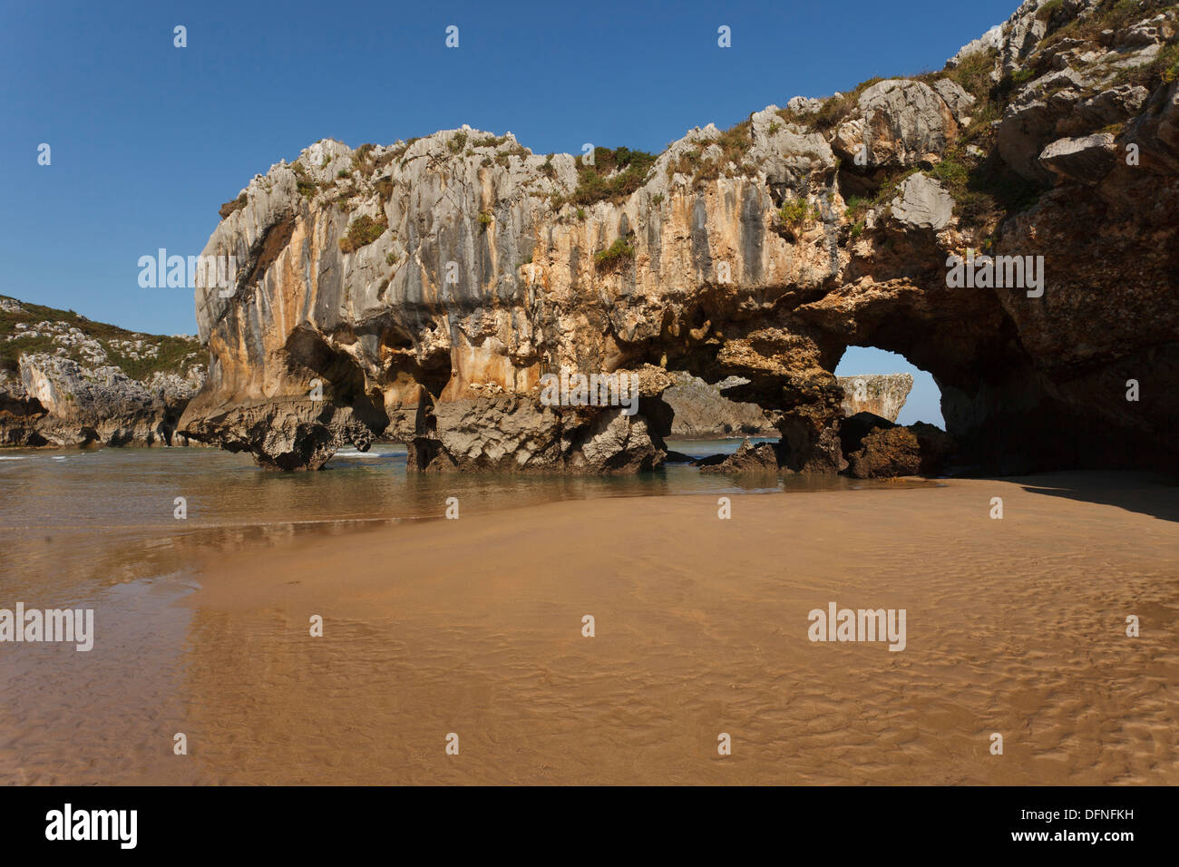 Playa de Cuevas del Mar, beach, rock formation, caves, rock arch, coast ...
