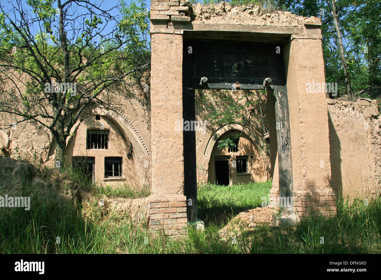 Loess plateau cave hi-res stock photography and images - Alamy