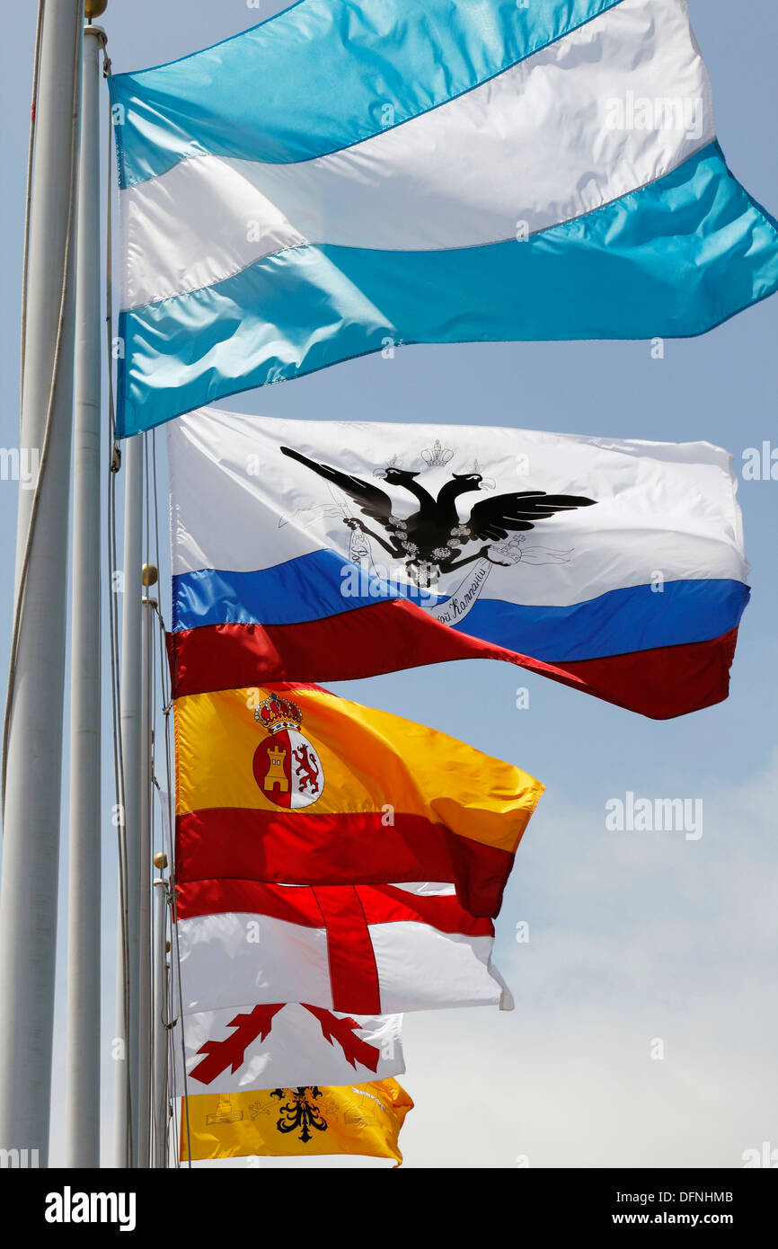 Flags Of California High Resolution Stock Photography and Images - Alamy