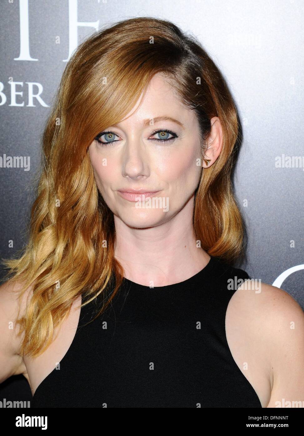Hollywood, California, USA. 7th October 2013. Judy Greer at arrivals ...