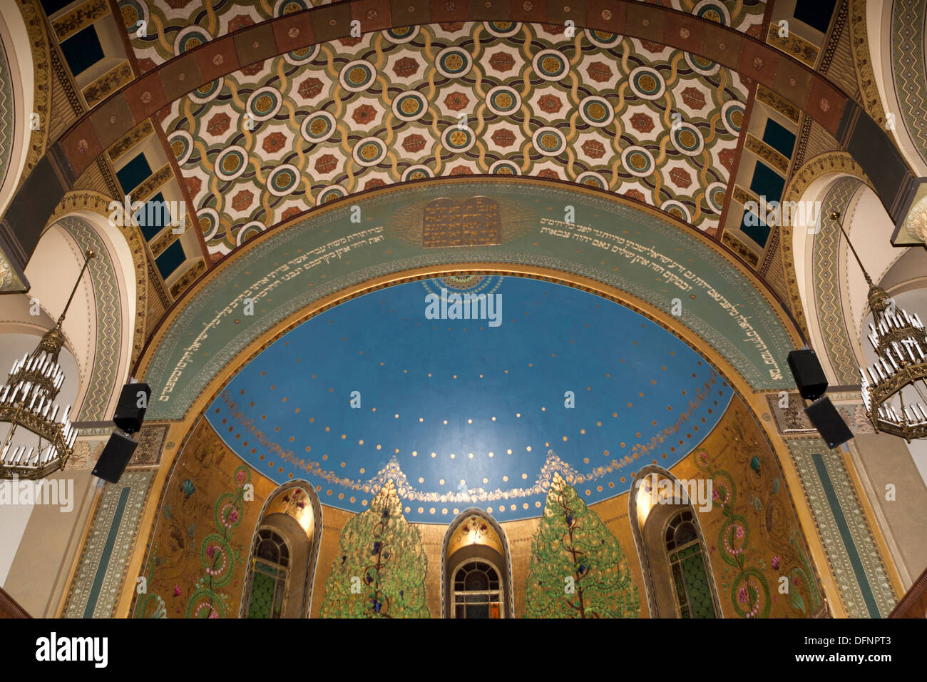 Moscow choral synagogue hi-res stock photography and images - Alamy