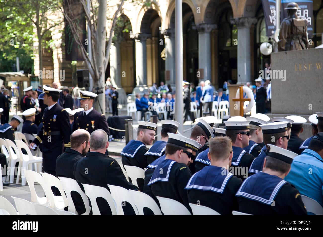 Australian naval uniforms hi-res stock photography and images - Alamy