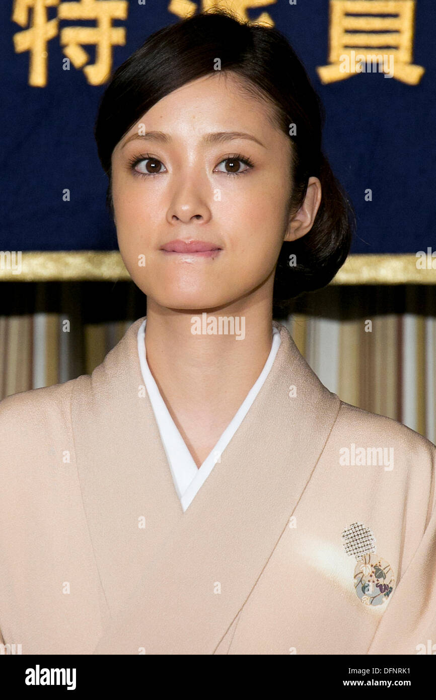 Ayako kobayashi hi-res stock photography and images - Alamy