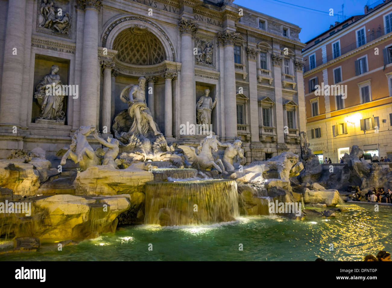 Baroque fontana di trevi hi-res stock photography and images - Alamy