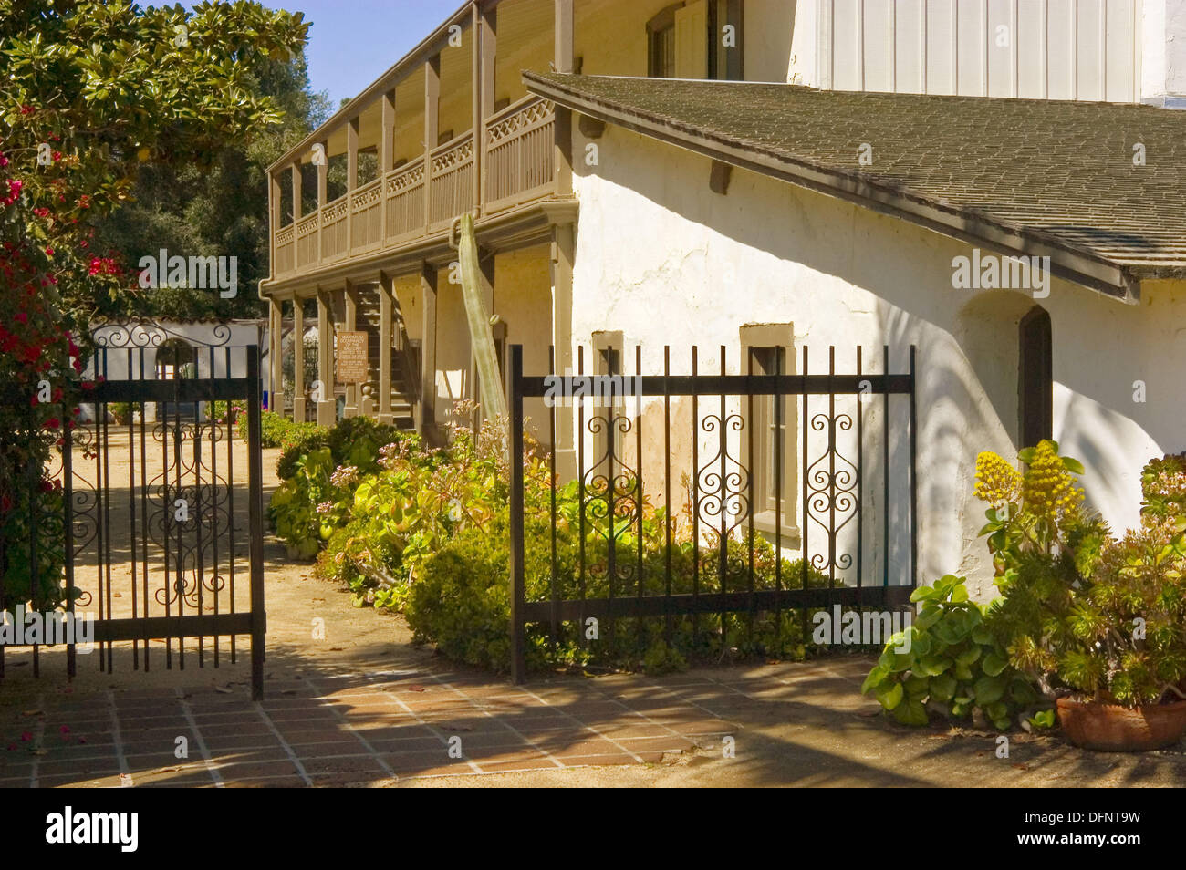 The courtyard entrance at Olivas Adobe (California Historical Landmark ...